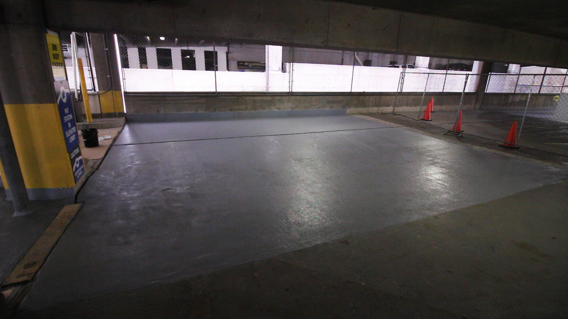 Vulkem® 350/346/346 Vehicular Coating System | Tremco